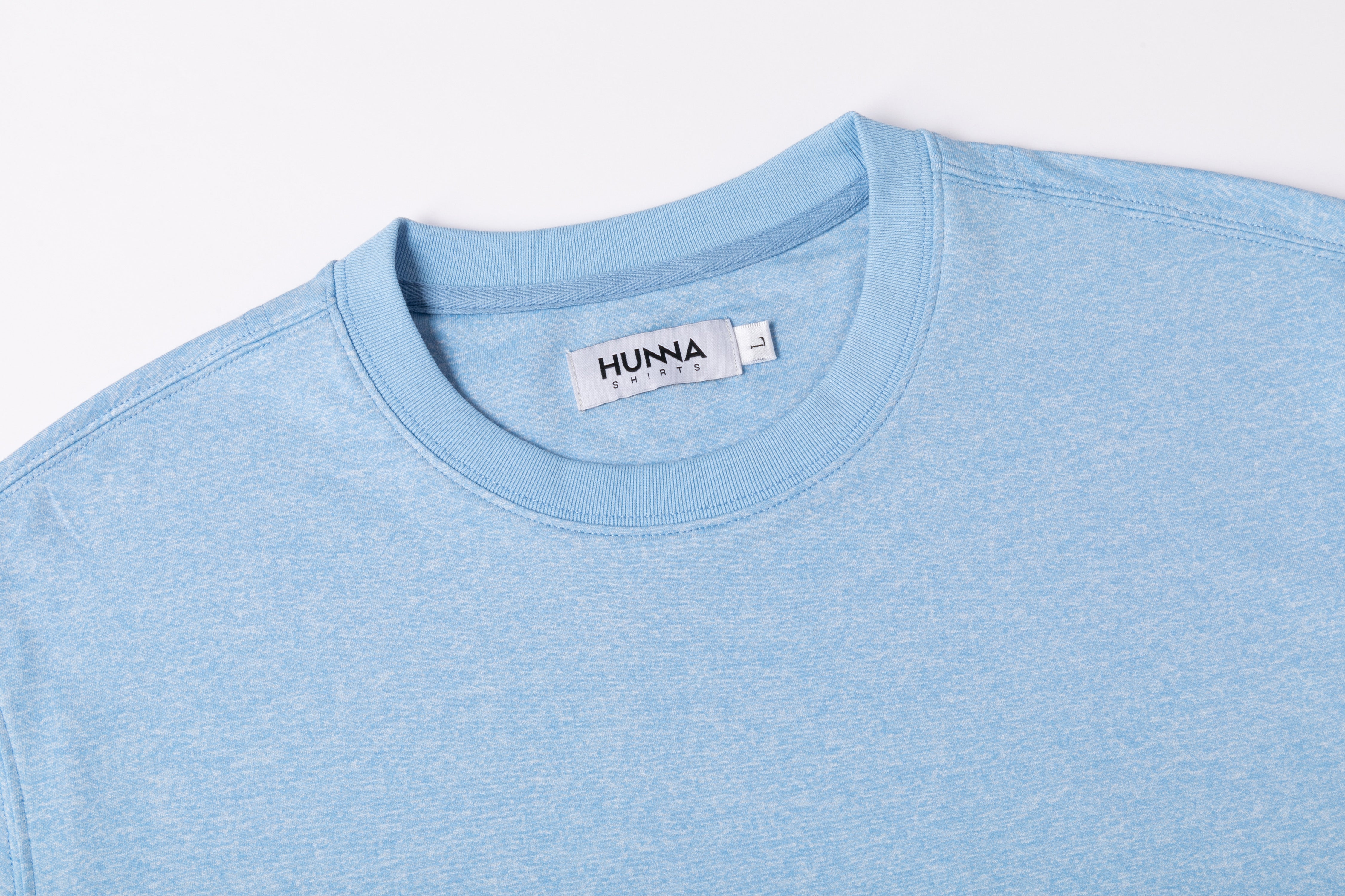 Crewneck Sky Blue – Hunna Shirts